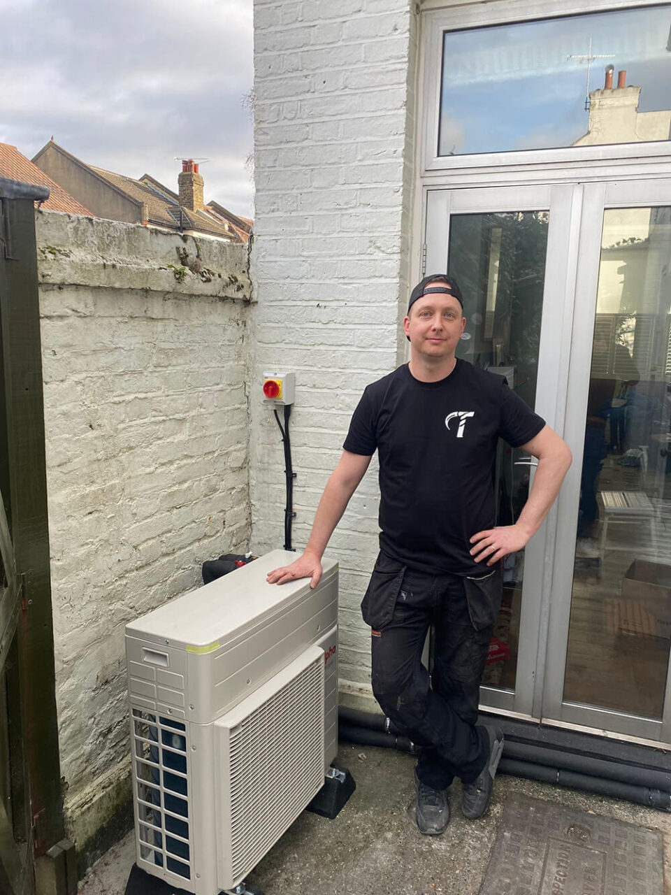 Heat Pump Installer London | Hybrid Heat Pump Installation
